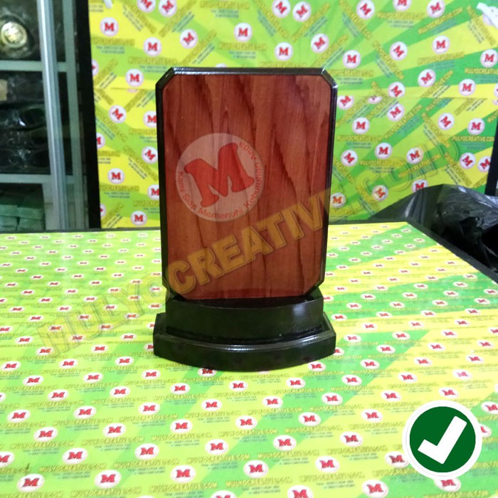 Pesan Plakat Kayu Persegi – Vandel Kayu Kotak – pesan name tag plakat ...