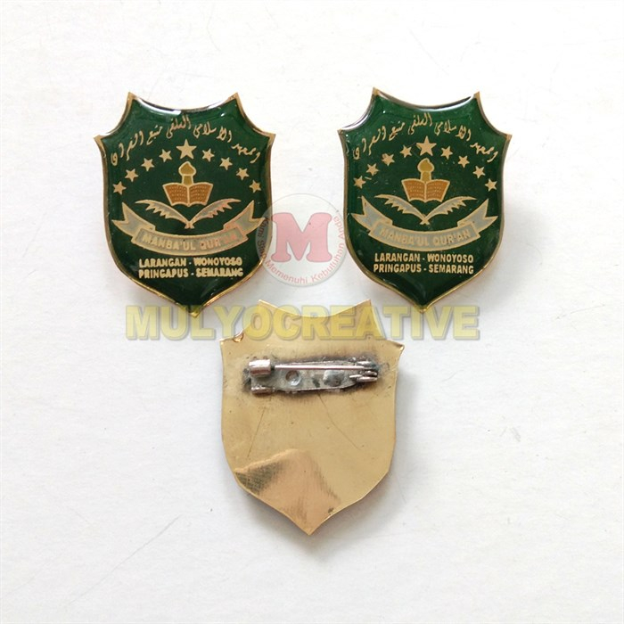 Order Pin Manba’ul Qur’an Model Perisai Manbaul Quran – pesan name tag ...